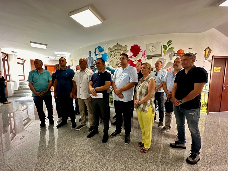 GLAS ZAPADNE SRBIJE - Calovic gradonaclenik koalicijiu cine velimir ...