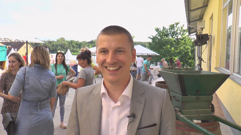 GLAS ZAPADNE SRBIJE - Zahuktava se atmosfera u Sremu: Smotra najboljih ...